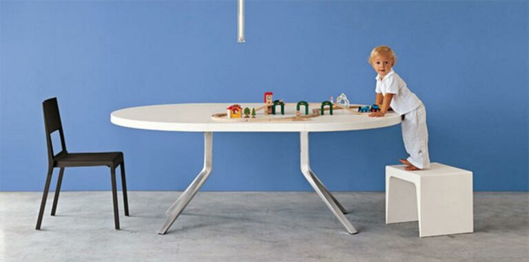 15 Gorgeous Options for Oval Dining Tables - Archeworks