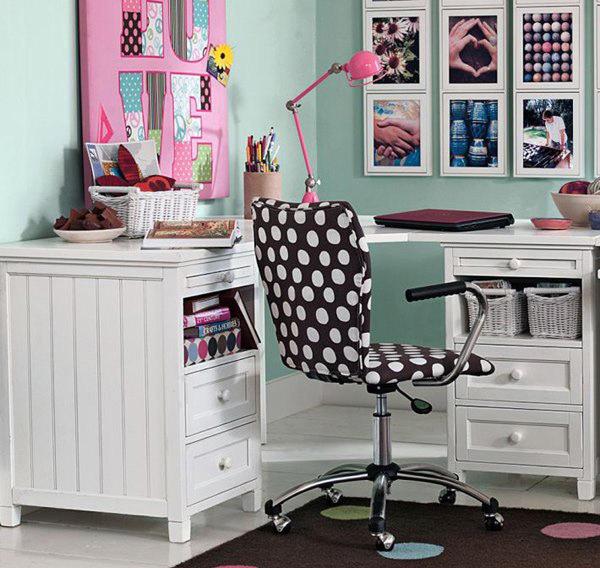 15 Cool and Functional Workspaces for Teen Girls - Archeworks