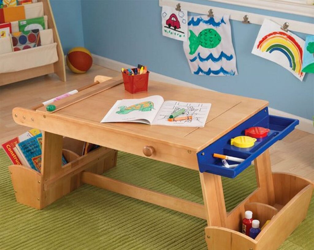 15 Creative Tables and Desks for Young Artists - Archeworks