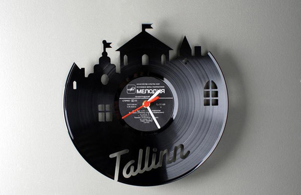 15 Amazingly Unique Designs for Wall Clocks - Archeworks