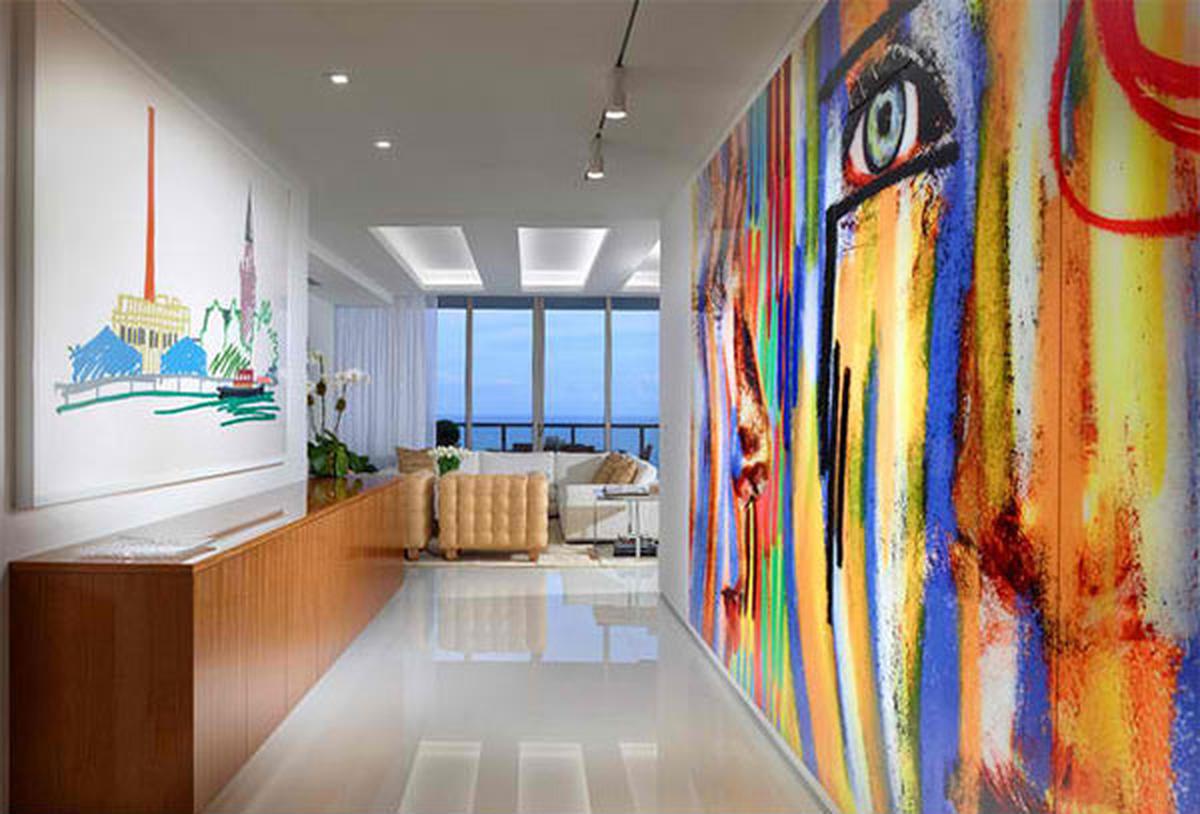 15 Ideal Contemporary Hallways with Artwork Decor - Archeworks