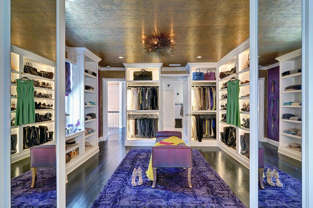 25 Ideal Contemporary Walk-in Closet Designs - Archeworks