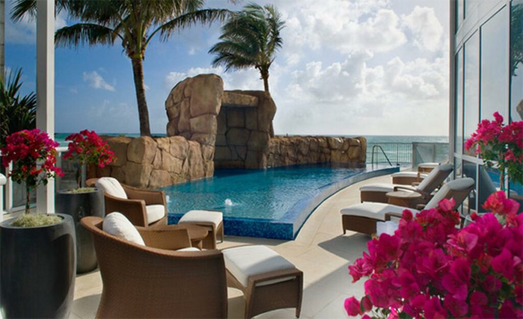 20 Amazing Residential Beachfront Swimming Pools - Archeworks