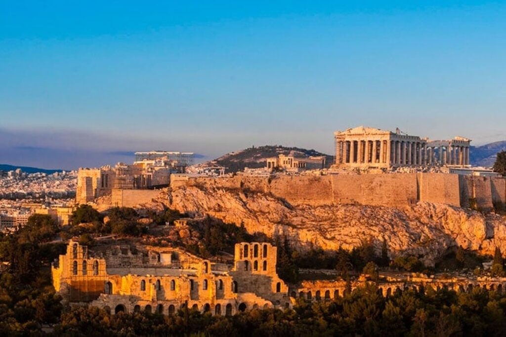 51 Breathtaking Famous Buildings That Will Inspire Your Travels ...