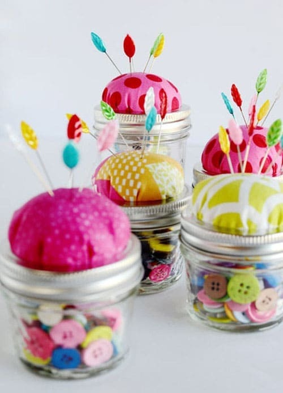 20 Brilliant Ways to Transform Old Glass Bottles and Jars - Archeworks