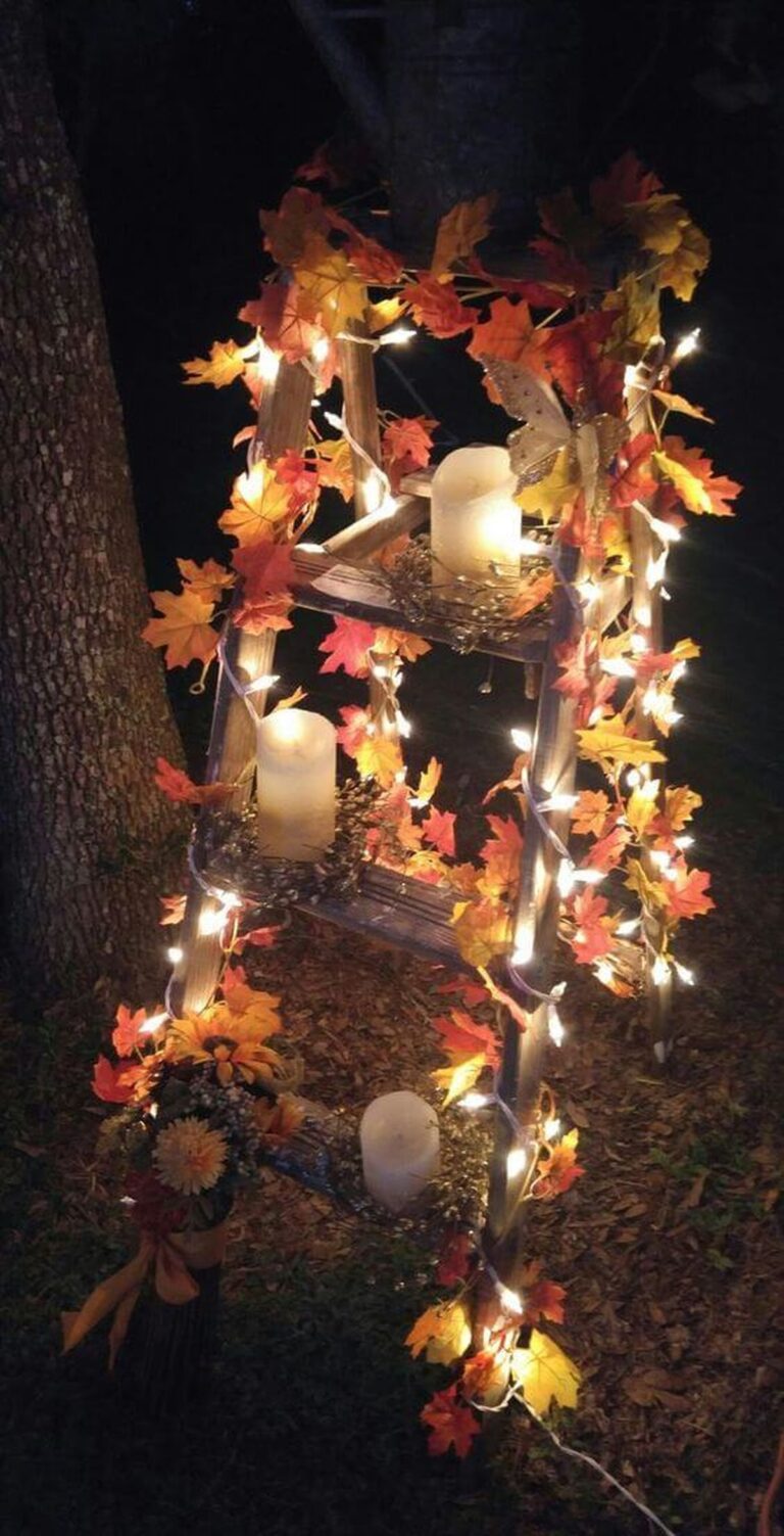 26 Charming Fall Yard Decor Ideas for a Magical Outdoor Space - Archeworks