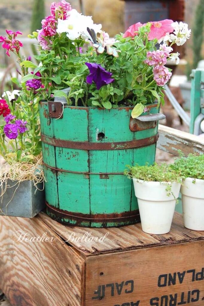 32 Creative Garden Container Upcycling Ideas to Try Today - Archeworks