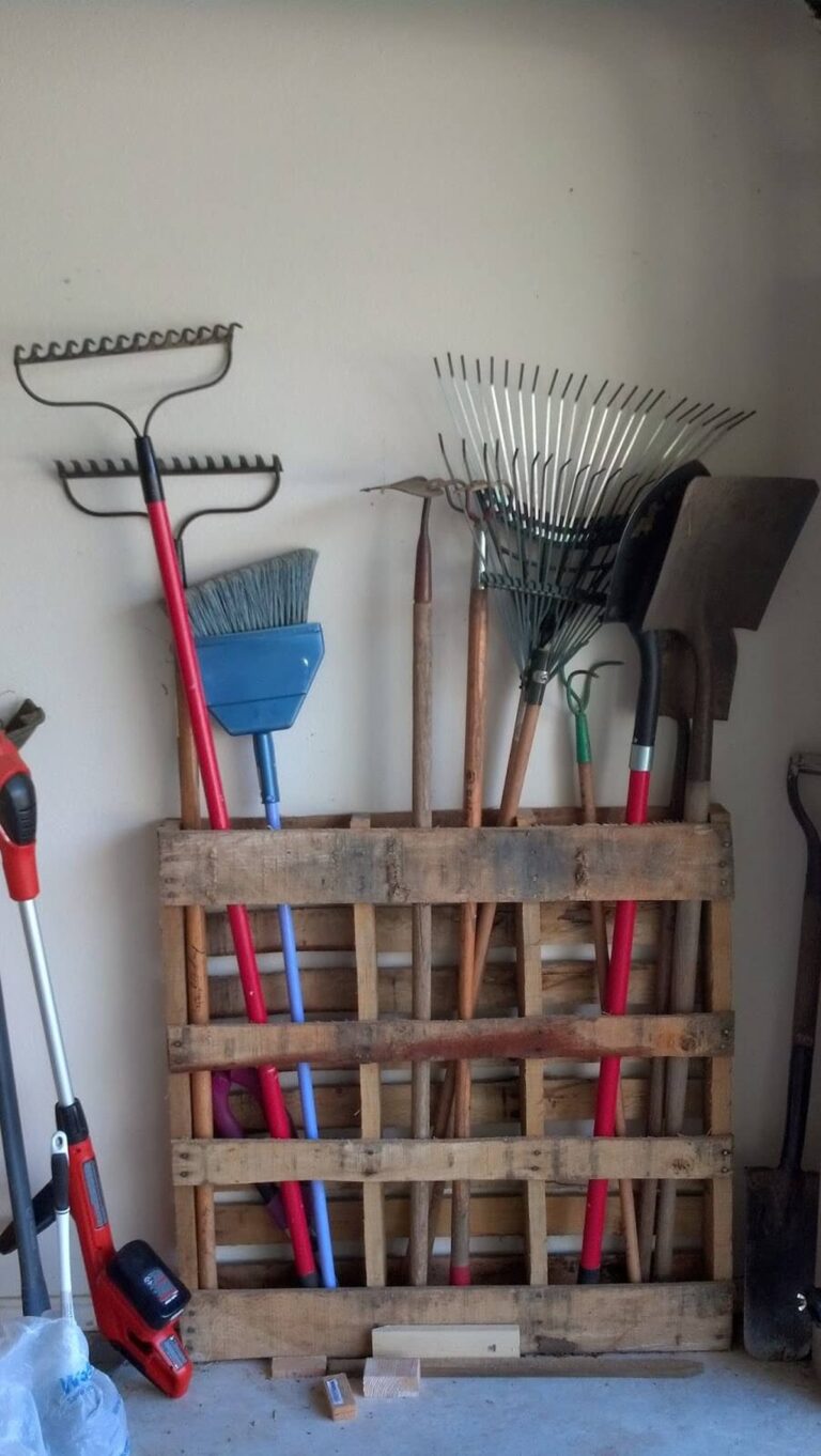 32 Genius Garage Storage Solutions That Work - Archeworks