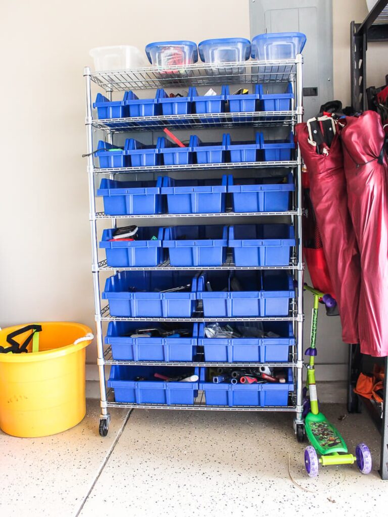 31 Ideal Garage Tool Storage Ideas to Revamp Workspace - Archeworks
