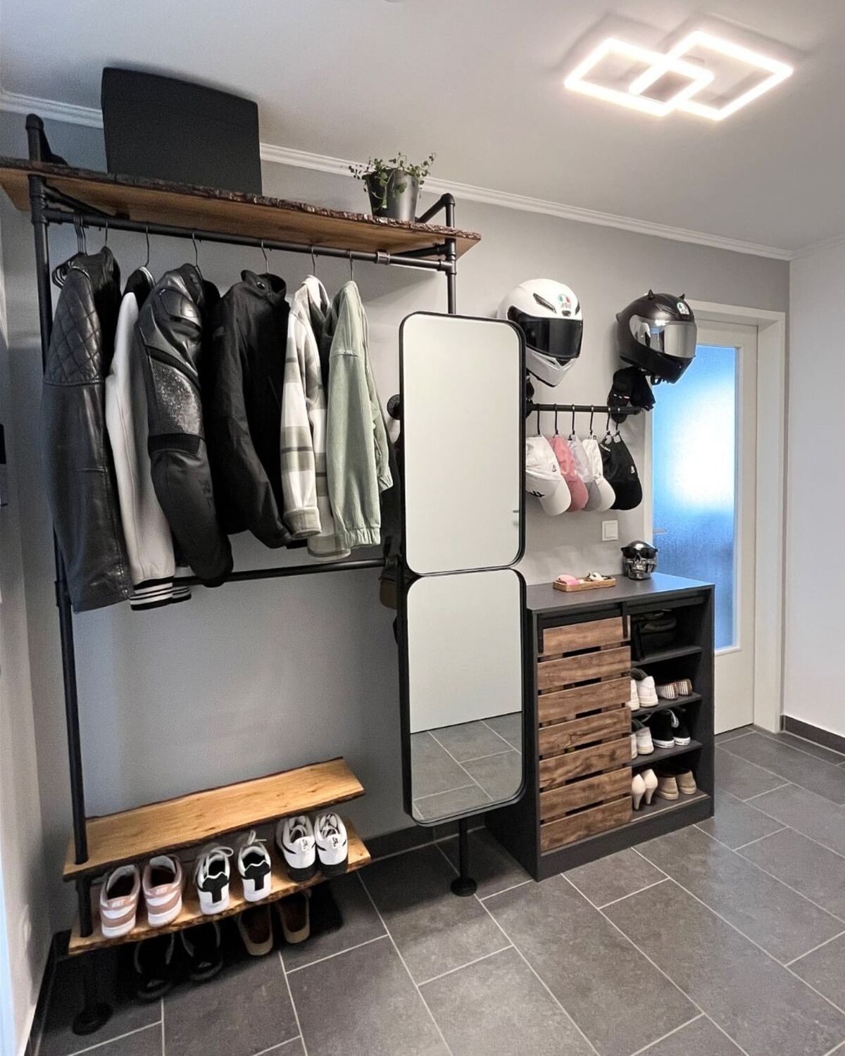 18 Ideal Open Closet Ideas to Create - Archeworks