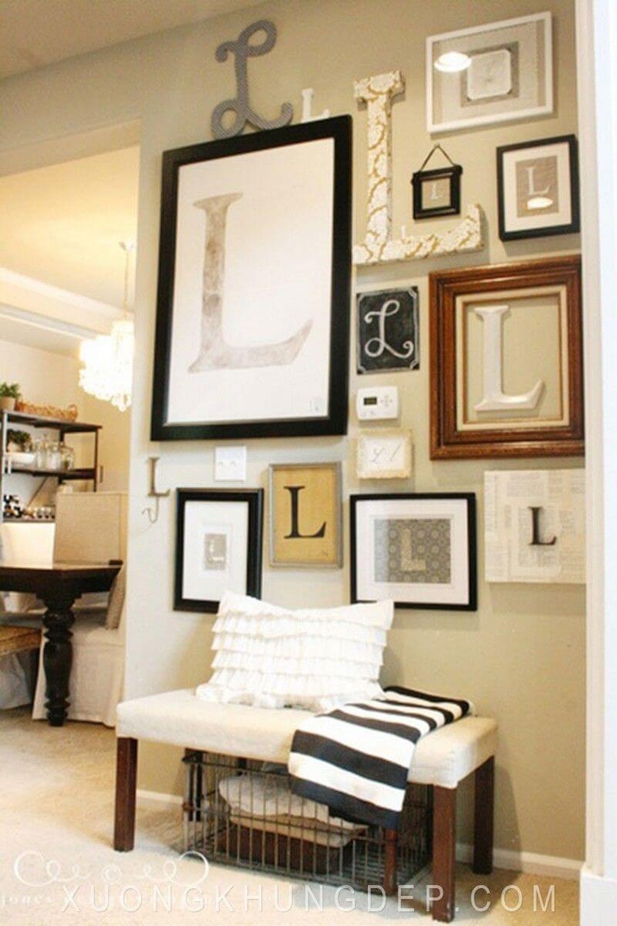 16 Stylish Wall Decor Ideas to Transform Your Hallway - Archeworks