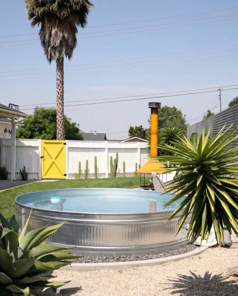 41 Refreshing Stock Tank Pool Designs for Summer Fun - Archeworks