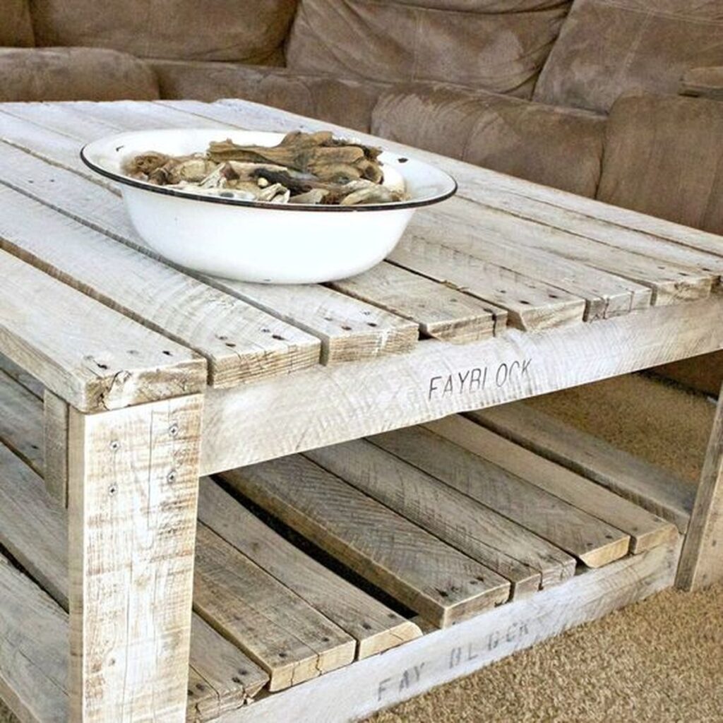 31 Brilliant Ways to Transform Wooden Pallets into Chic Furniture ...