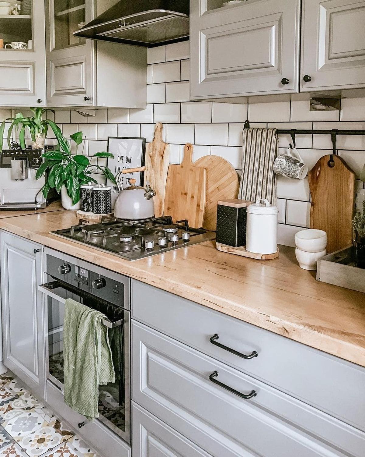 18 Stunning Brown Countertops With White Cabinets You'll Love - Archeworks