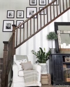 26 Charming Ways to Decorate the Wall Going Up the Stairs - Archeworks