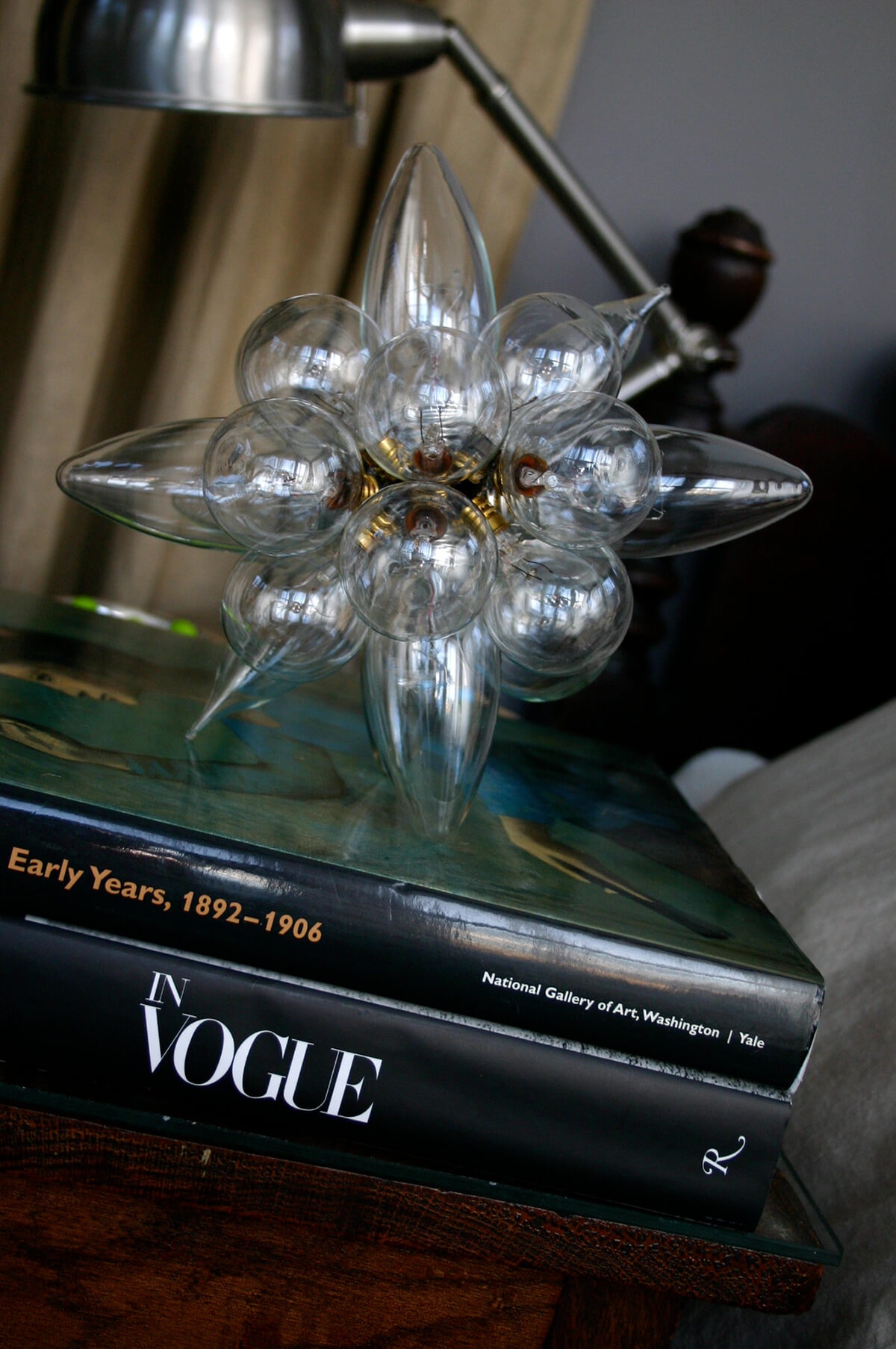 18 Light Bulb Upcycle Projects That Spark Creative Magic - Archeworks