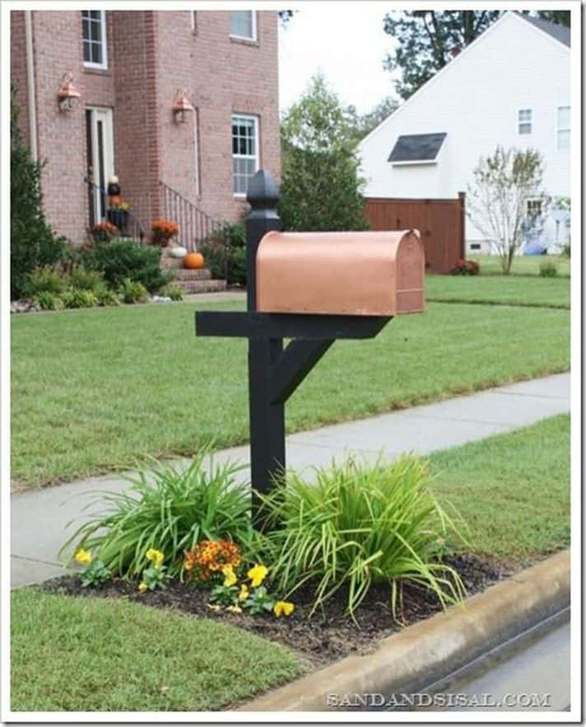 19 Mailbox Makeover Projects That Deliver Style to the Curb - Archeworks
