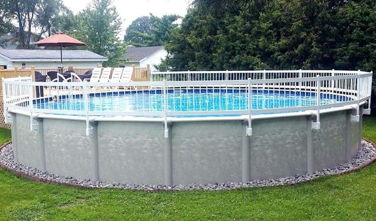 16 Stunning Above Ground Pool Fence Ideas for Safe Swimming - Archeworks