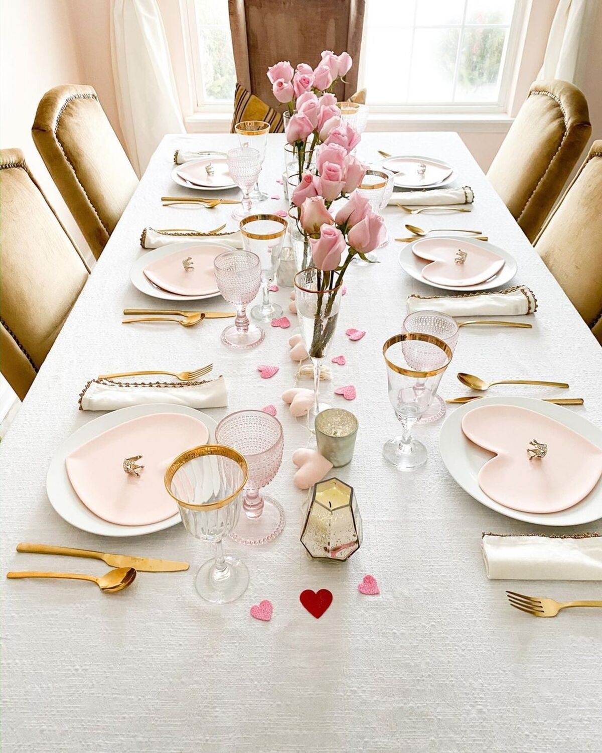 16 Romantic Valentine Table Design Ideas to Impress Your Love - Archeworks