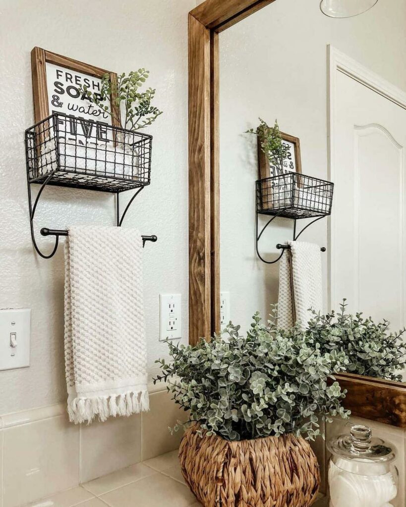 28 Charming Bathroom Wall Décor Inspirations to Refresh Your Space ...