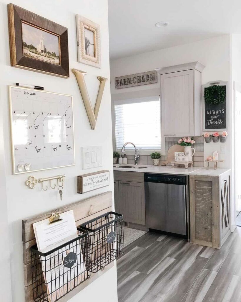 25 Charming Farmhouse Rustic Wall Decor Ideas for Your Cozy Home ...