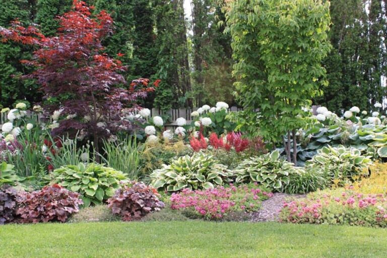 20 Stunning Layered Landscaping Ideas for Your Dream Yard - Archeworks