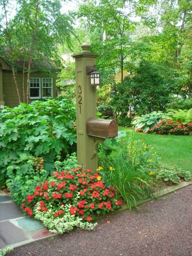 28 Charming Mailbox Designs to Impress Your Visitors - Archeworks