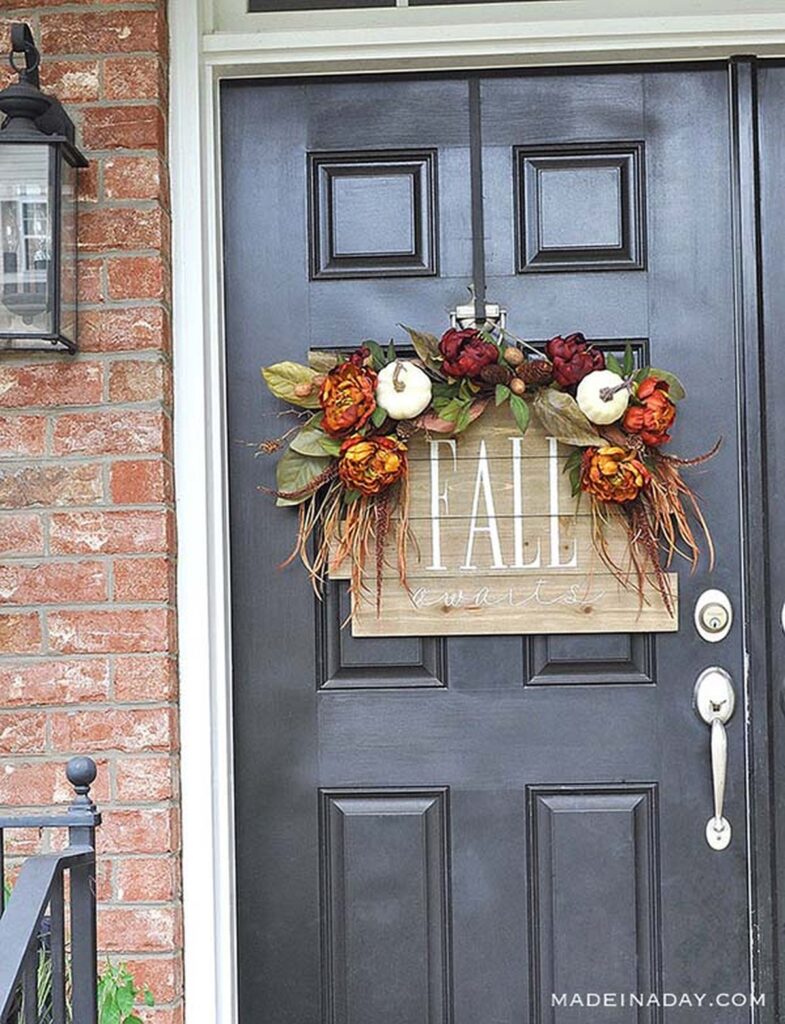 30 Easy Autumn Porch Ideas for a Warm Welcome - Archeworks