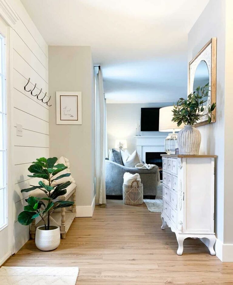 30 Fabulous Foyer Ideas to Welcome Guests in Style - Archeworks