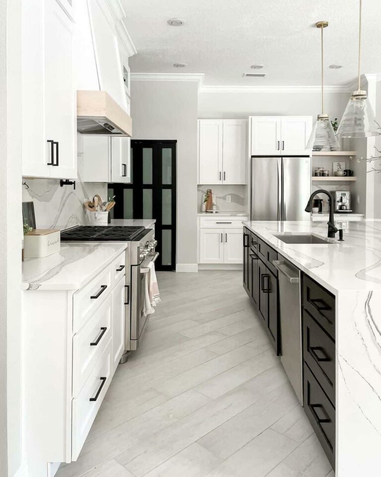 28 Charming Contrasting Kitchen Island Ideas You'll Love - Archeworks