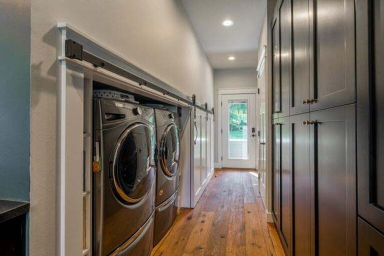 29 Stunning Laundry Closet Doors to Transform Your Home - Archeworks
