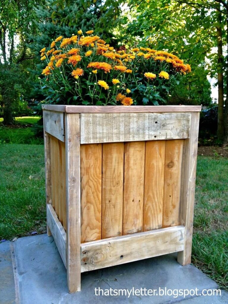 24 Brilliant Pallet Garden Projects for Your Outdoor Oasis - Archeworks