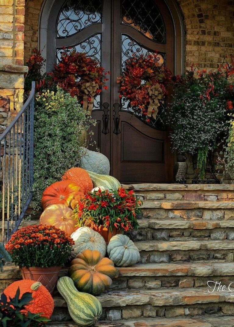 23 Cozy Fall Front Door Ideas That Welcome Autumn - Archeworks