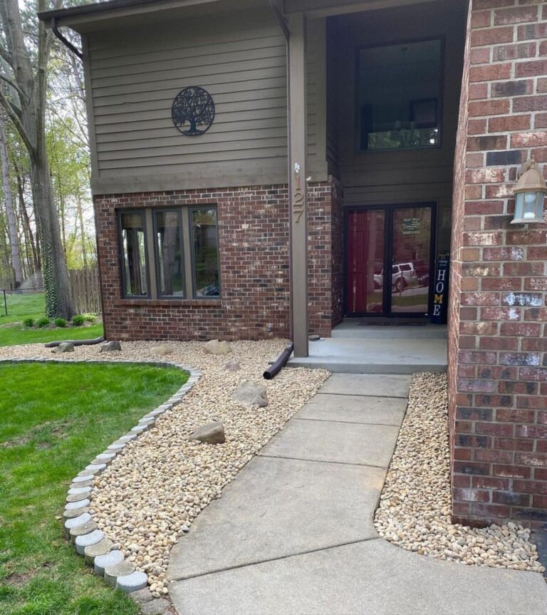 22 Stunning River Rock Landscaping Ideas to Elevate Your Yard - Archeworks