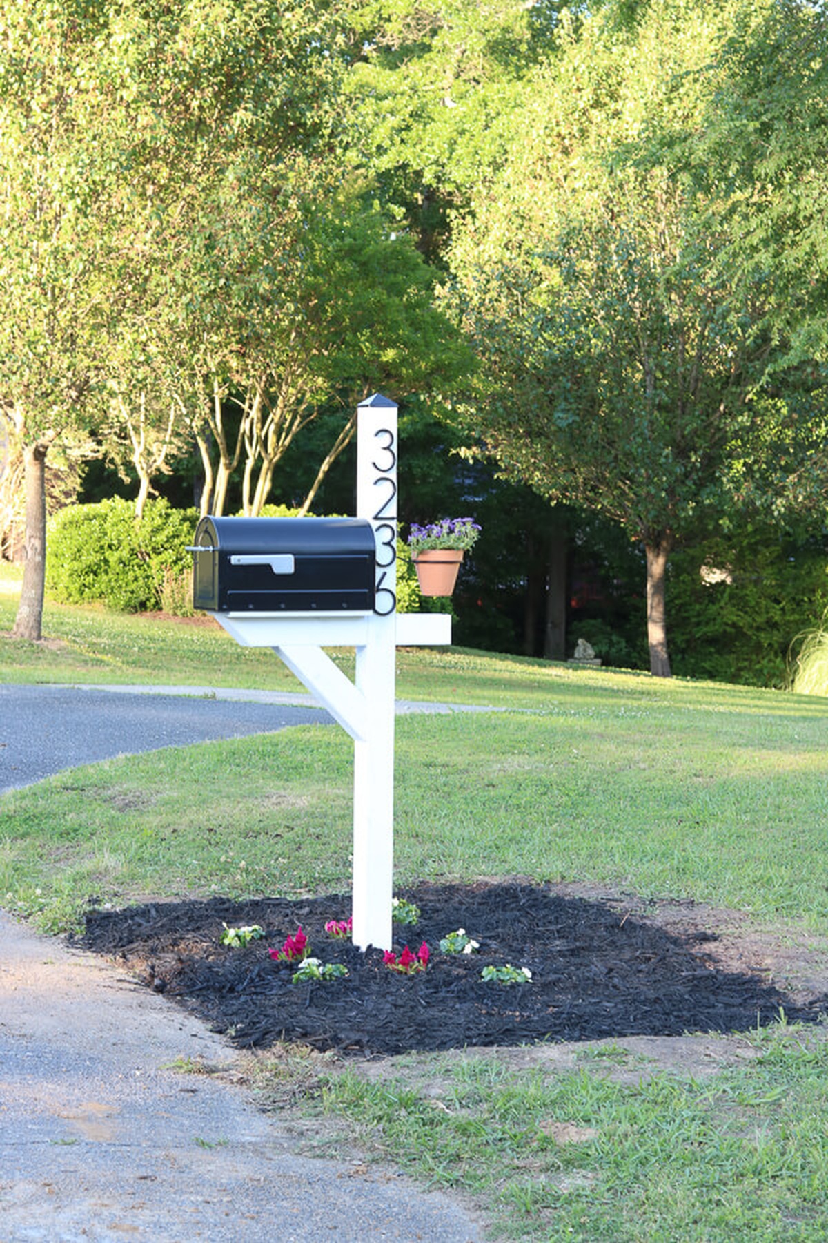 19 Mailbox Makeover Projects That Deliver Style to the Curb - Archeworks