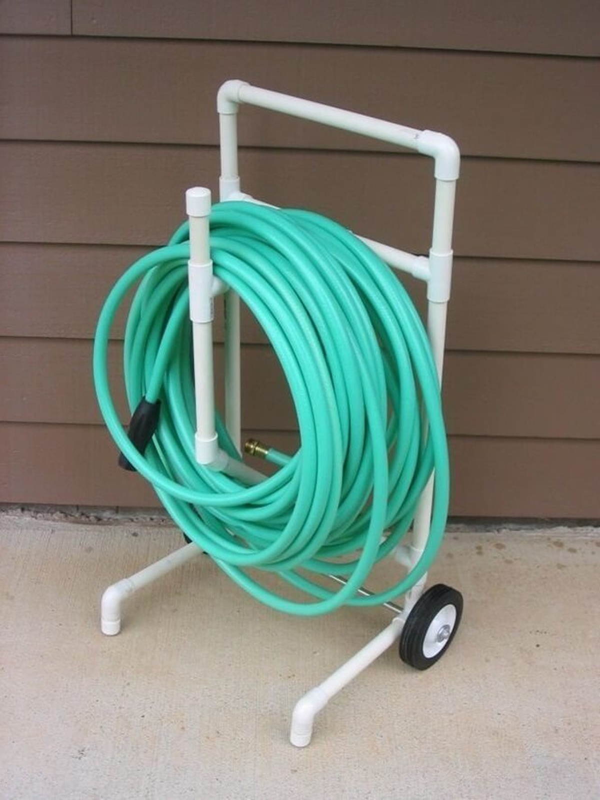 24 Brilliant PVC Pipe Storage Hacks to Organize Your Space - Archeworks