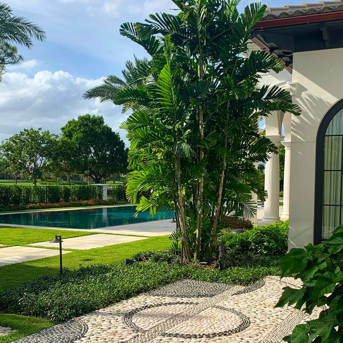 13 Enchanting Stone Paths & Garden Art Ideas to Transform Your Yard ...