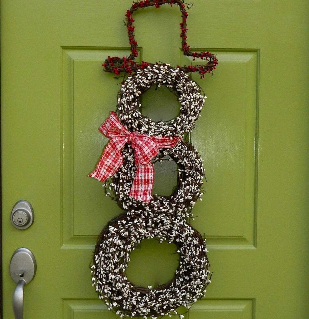 50 Magical Christmas Door Decorations for Festive Charm - Archeworks