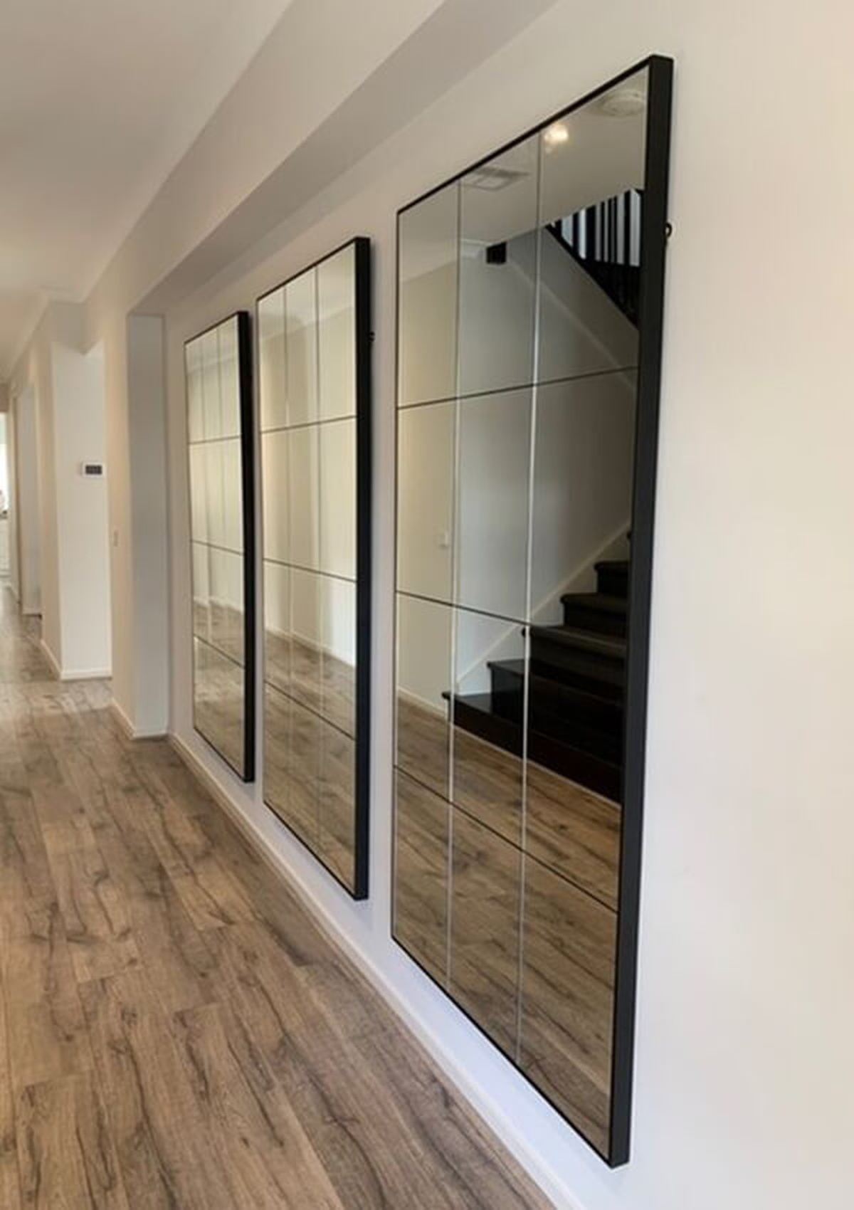 16 Stylish Wall Decor Ideas to Transform Your Hallway - Archeworks