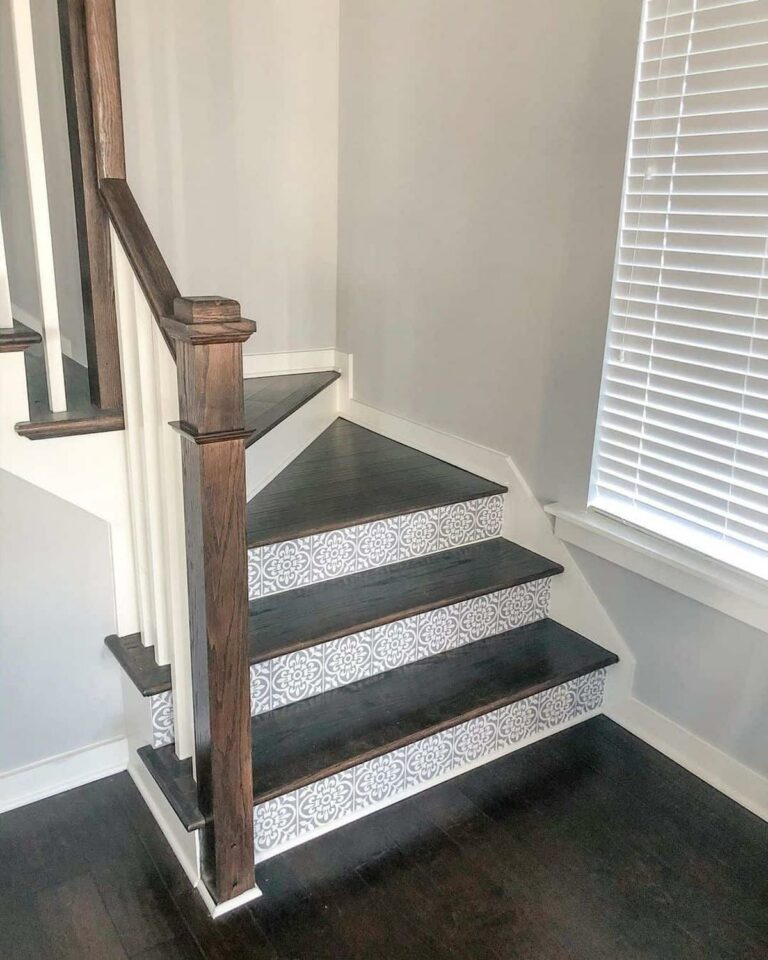 16 Curved Staircase Designs to Add Architectural Interest - Archeworks