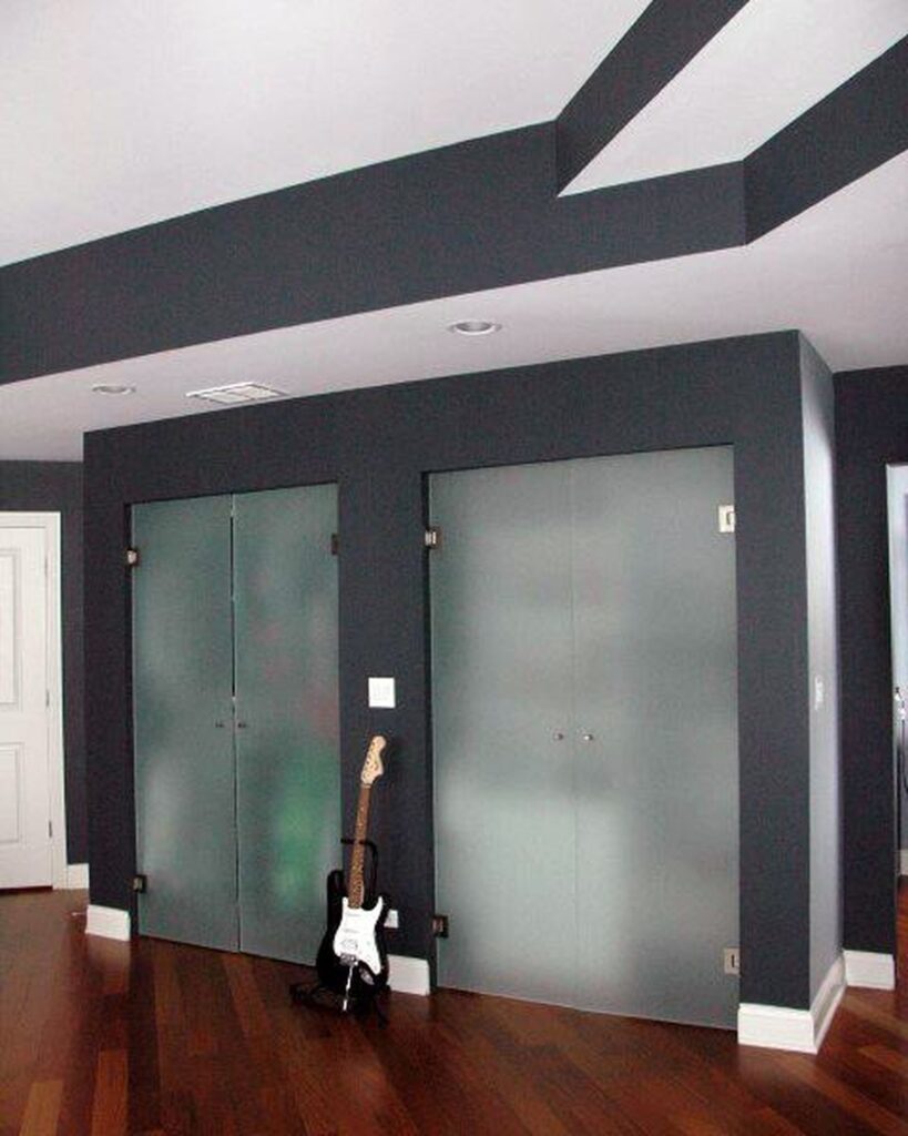 26 Stunning Closet Door Ideas to Revamp Your Personal Space - Archeworks