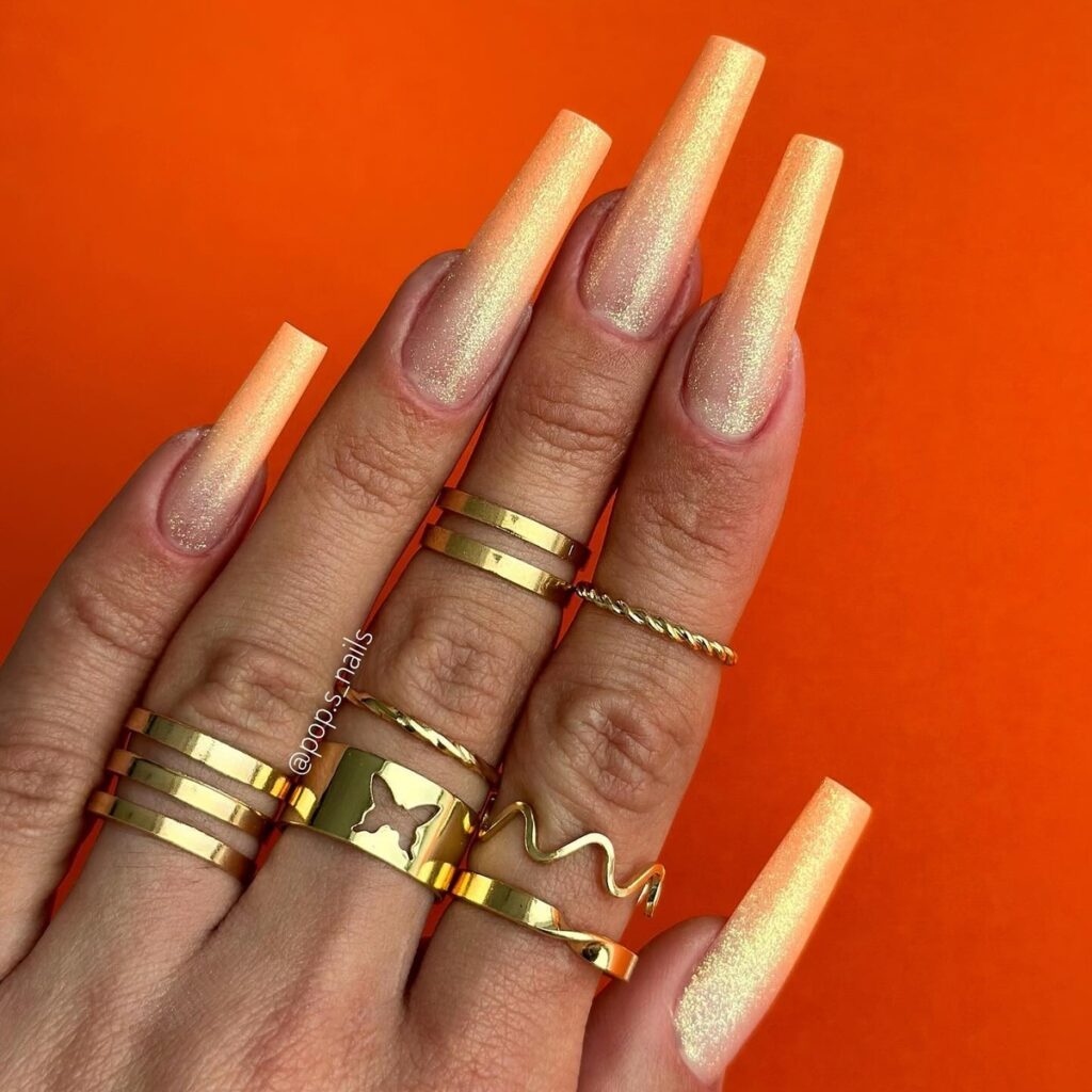 18 Cool Long Square Nails for a Bold Look - Archeworks