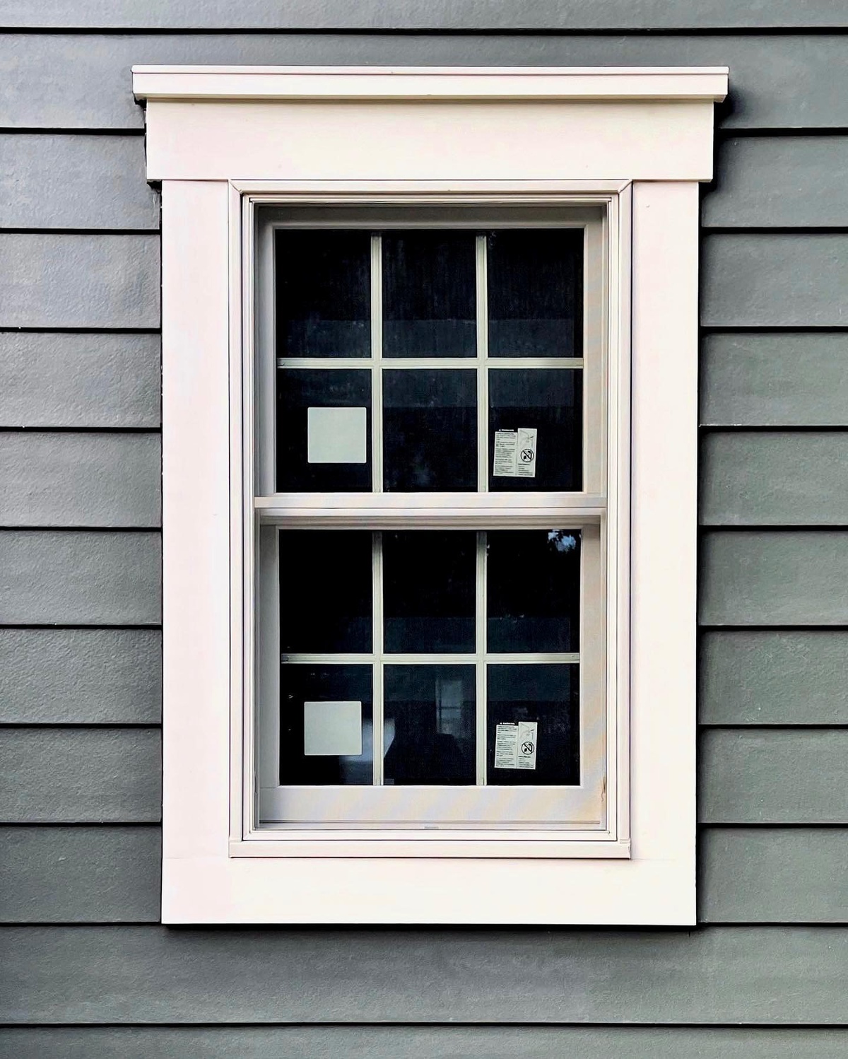 18 Gorgeous Exterior Window Trim Designs to Try - Archeworks