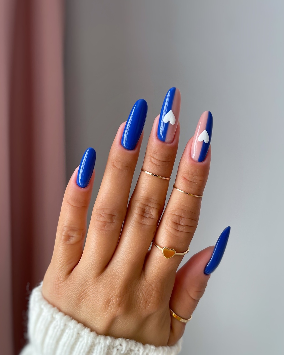 18 Stunning Blue Nails for a Fun Summer Look - Archeworks
