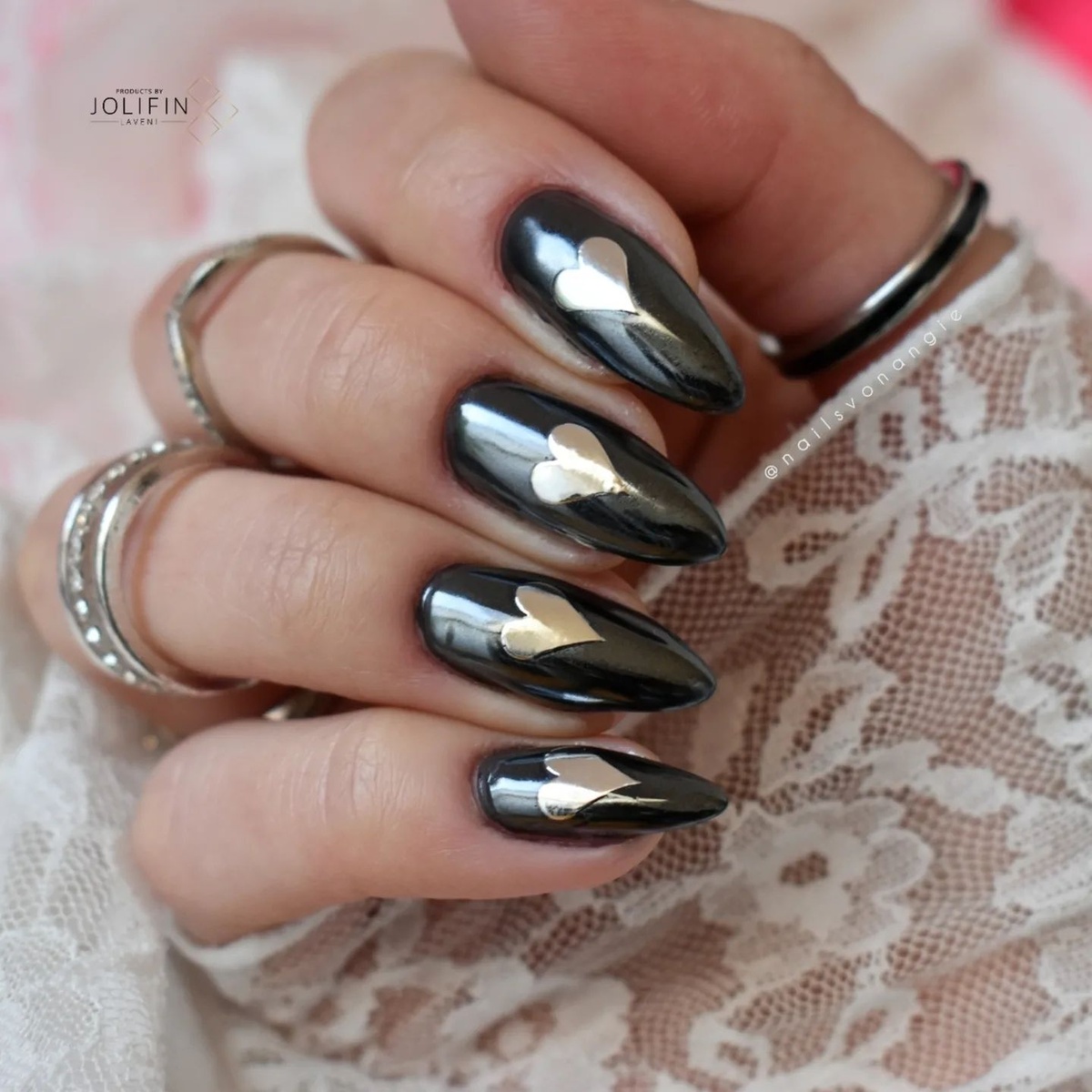 18 Classy Black Chrome Nail Art to Rock - Archeworks