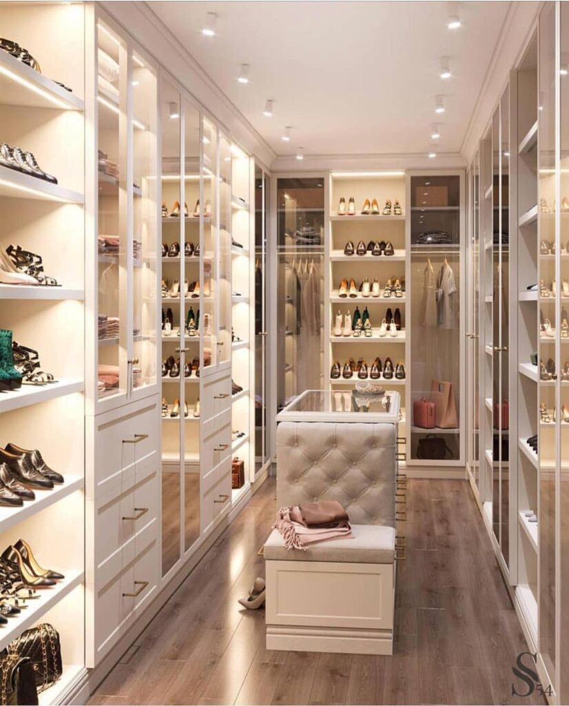 18 Modern Walk-in Closet Ideas for Your Home - Archeworks