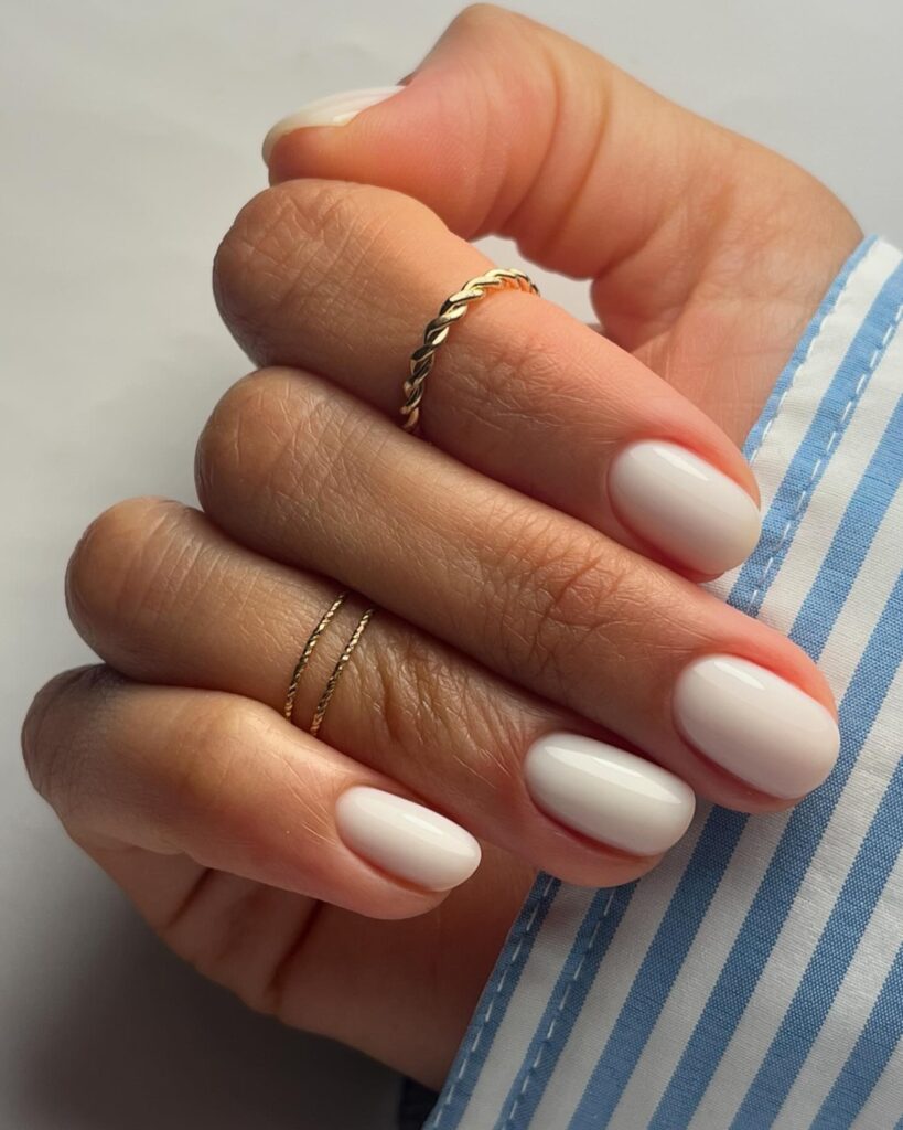 18 Clean and Simple Squoval Nail Ideas for Everyday Elegance - Archeworks