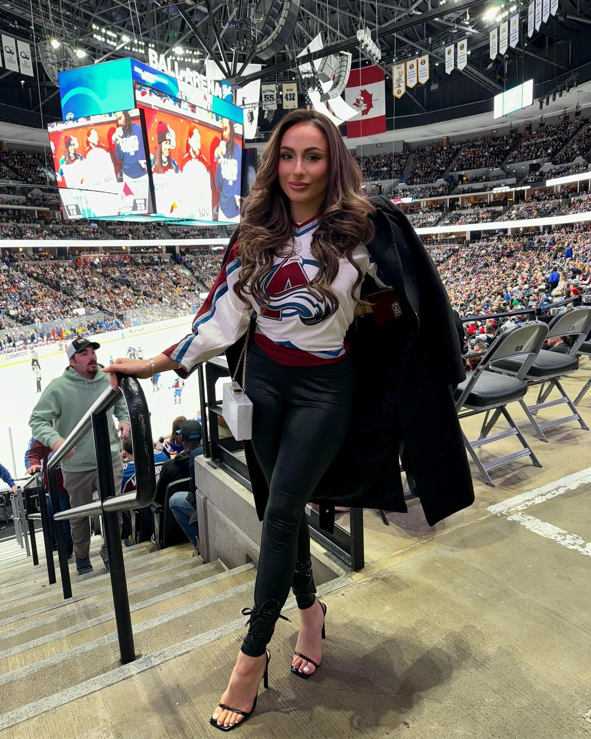 18 Stylish Hockey Game Outfit Ideas for Ultimate Comfort - Archeworks