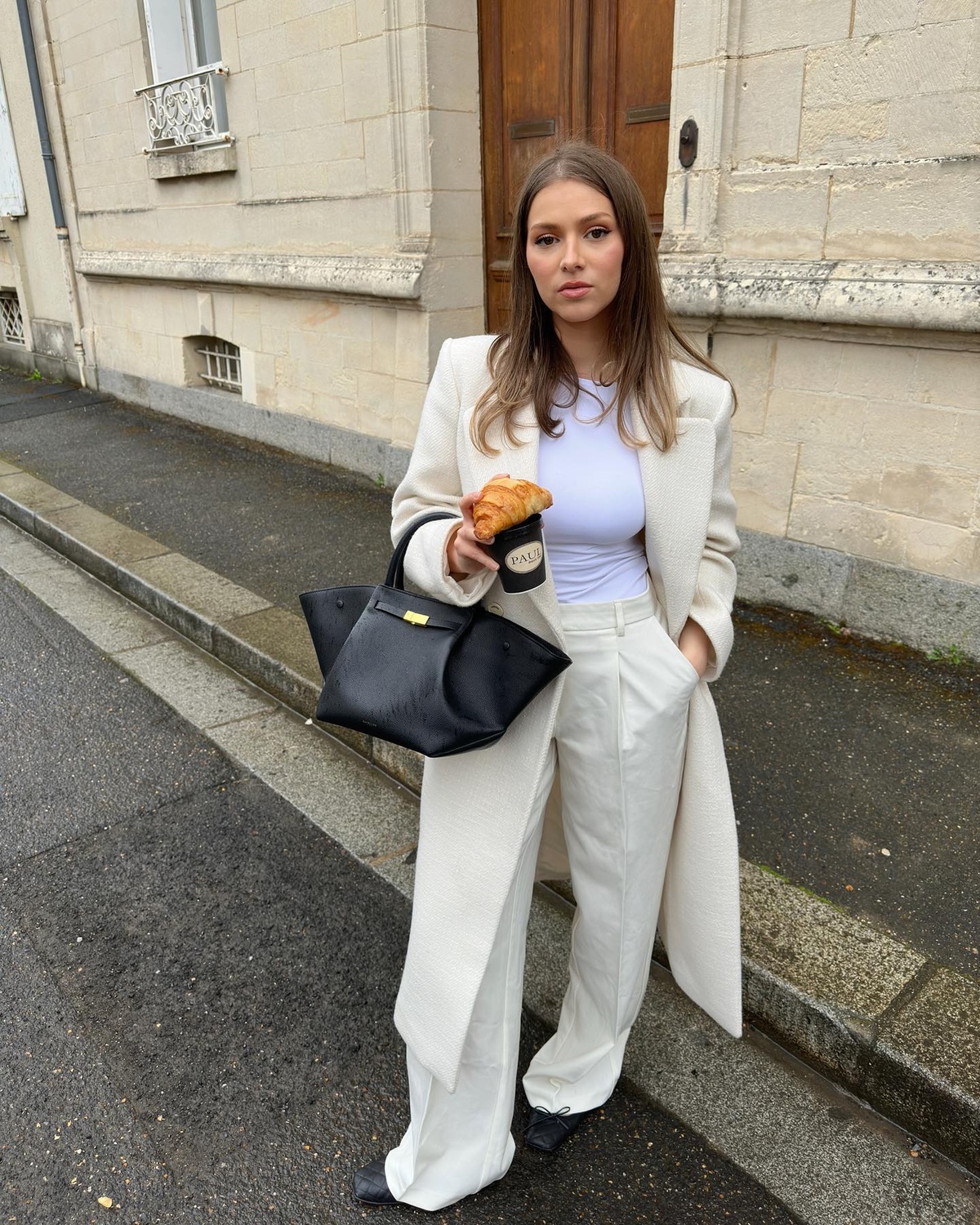 18 Vanilla Girl Outfit Ideas for a Soft and Elegant Look - Archeworks