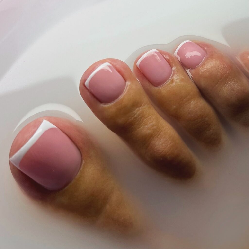 18 Gorgeous Pink Pedicure Ideas to Refresh Your Style - Archeworks